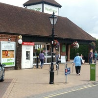 Waitrose – Hamper – Farnham Lions CIO